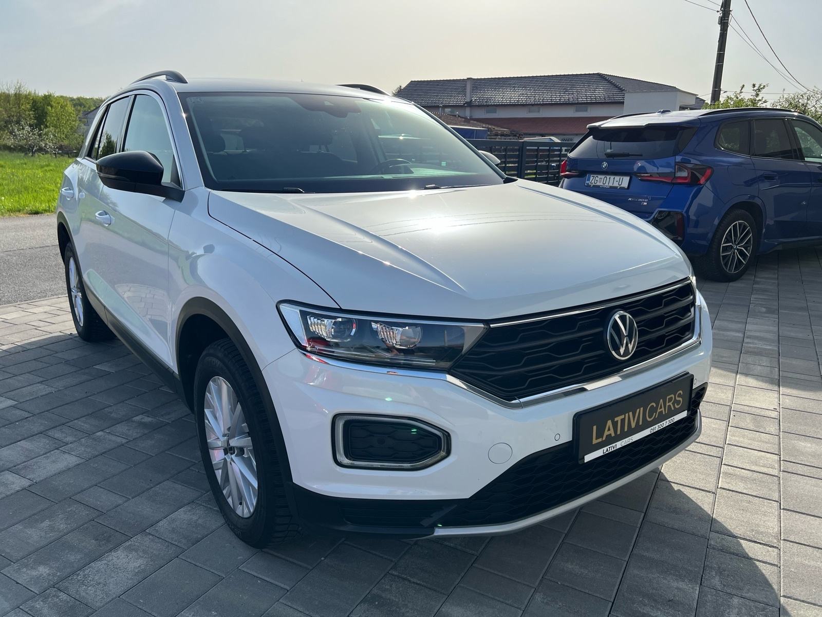 VW T-Roc 2,0 TDI**LED,ALU,NAVI,AUT KLIMA** KUPLJEN U HR, 2021 god.