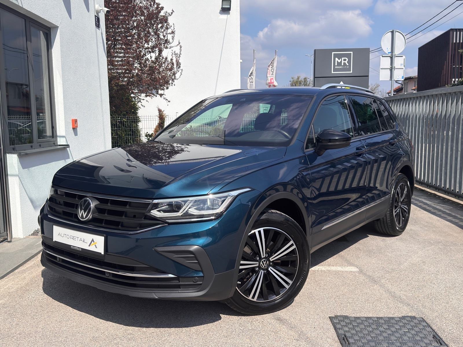 VW TIGUAN 2.0 TDI DSG UNITED IQ LIGHT LED PDC ALU VIRTUAL ACC NAVI ...