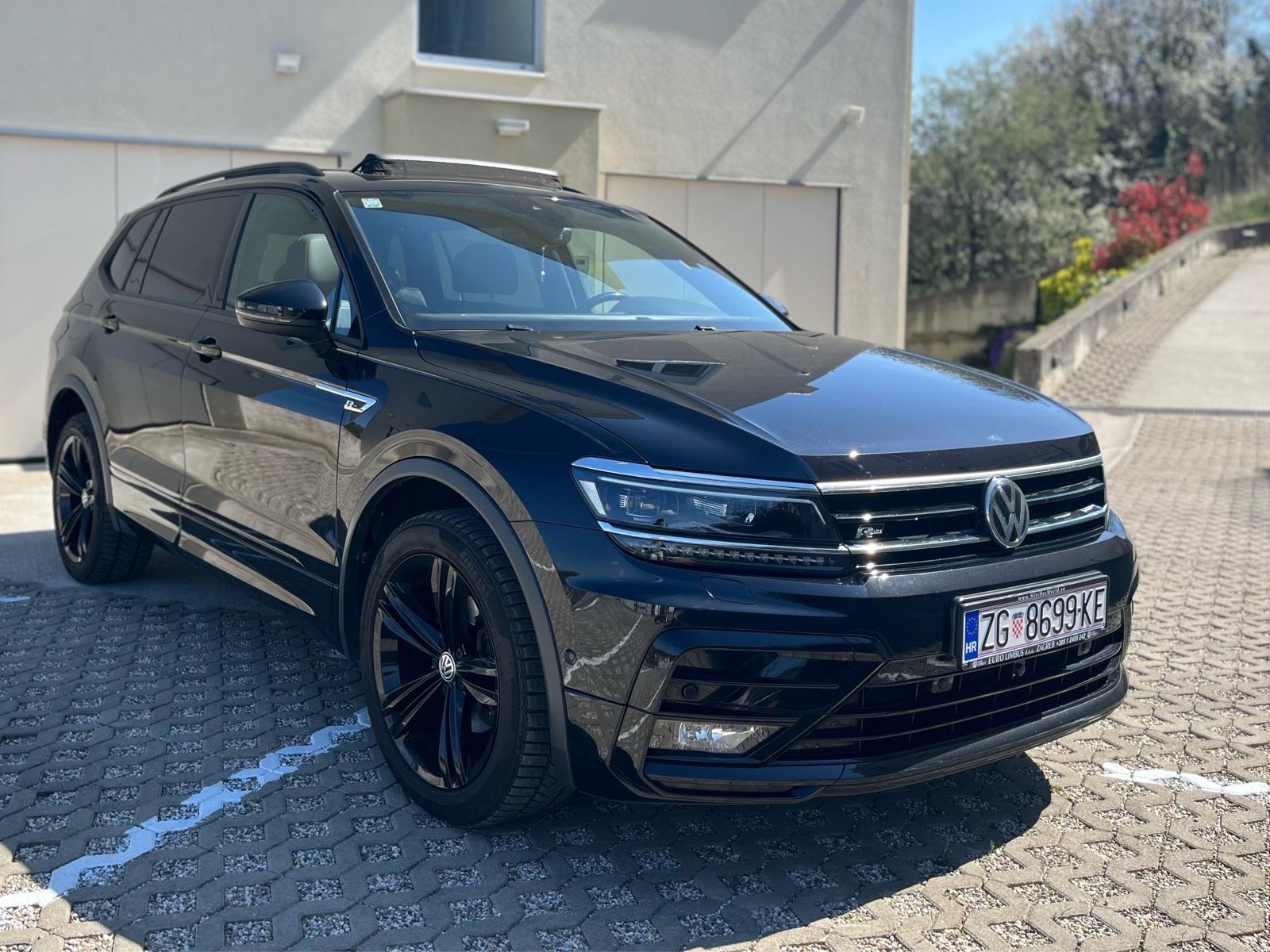 Tiguan Allspace R Line Black Edition