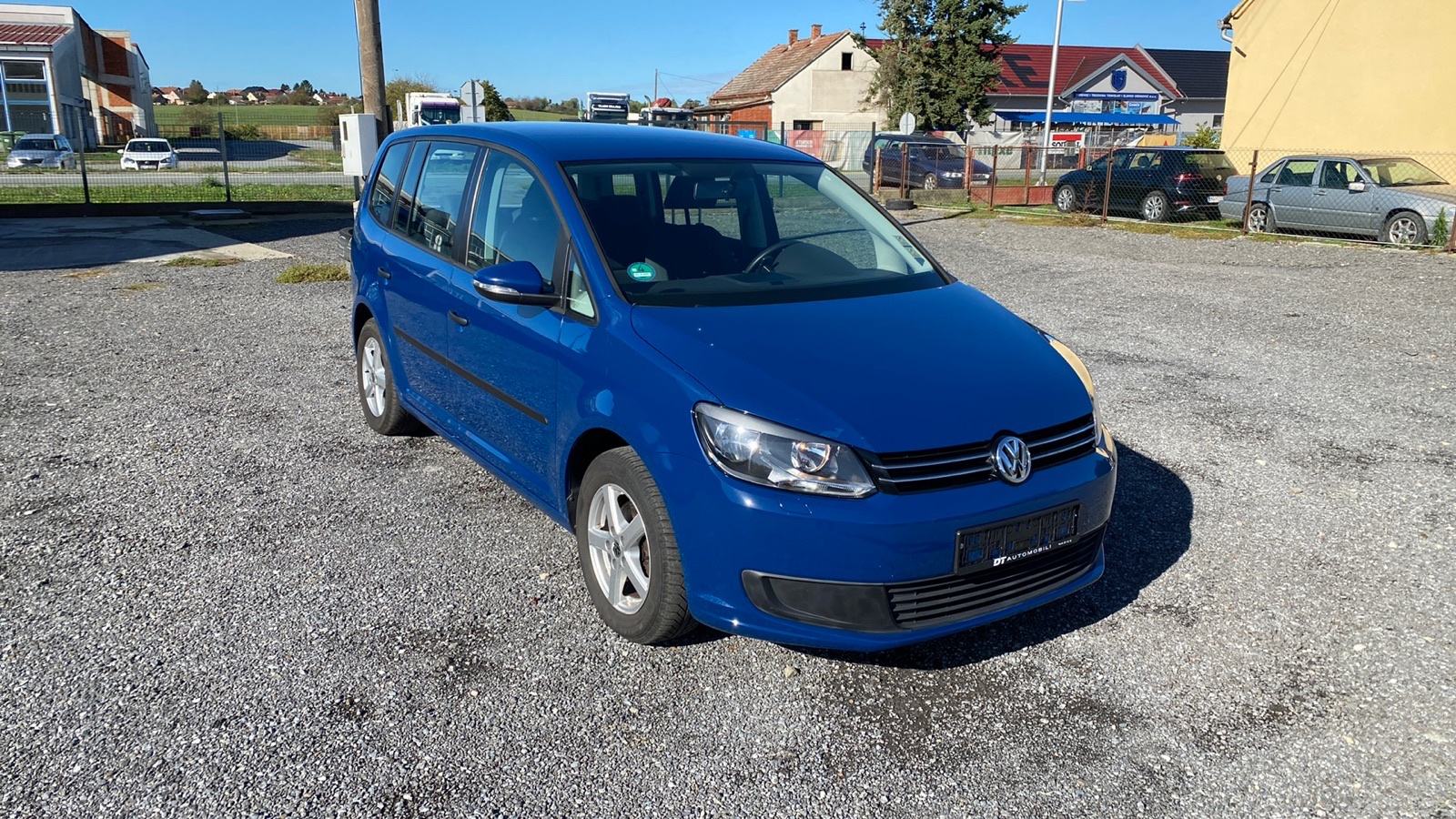 VW Touran 1,6 TDI BLUEMOTION, 2011 god.