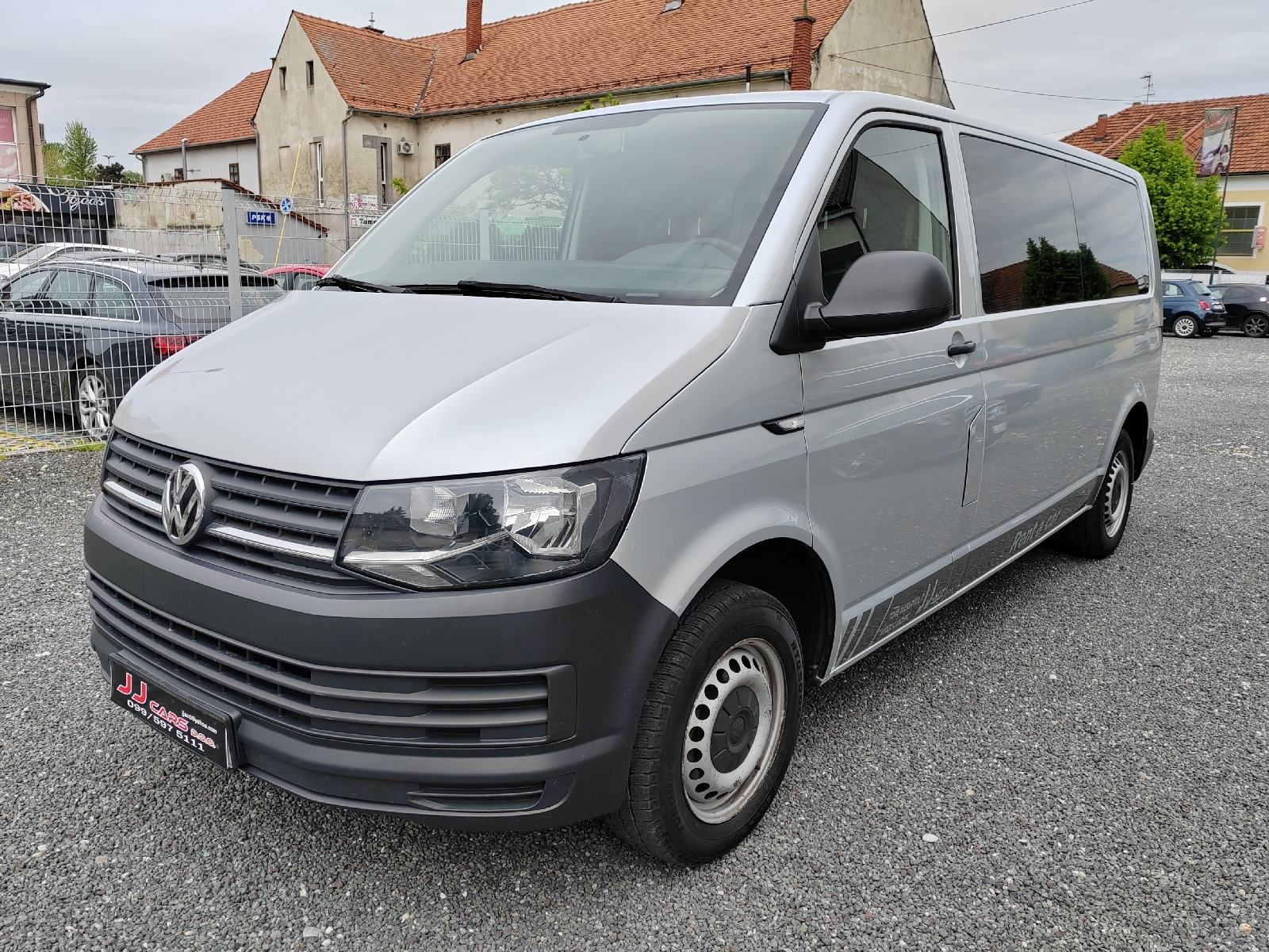VW Transporter 2,0 TDI 7+1, 2015 god.