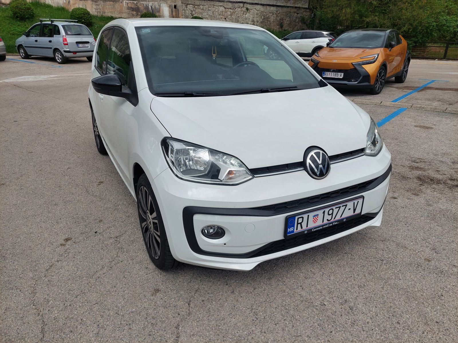 VW Up! 1,0 Active, 2022 god.