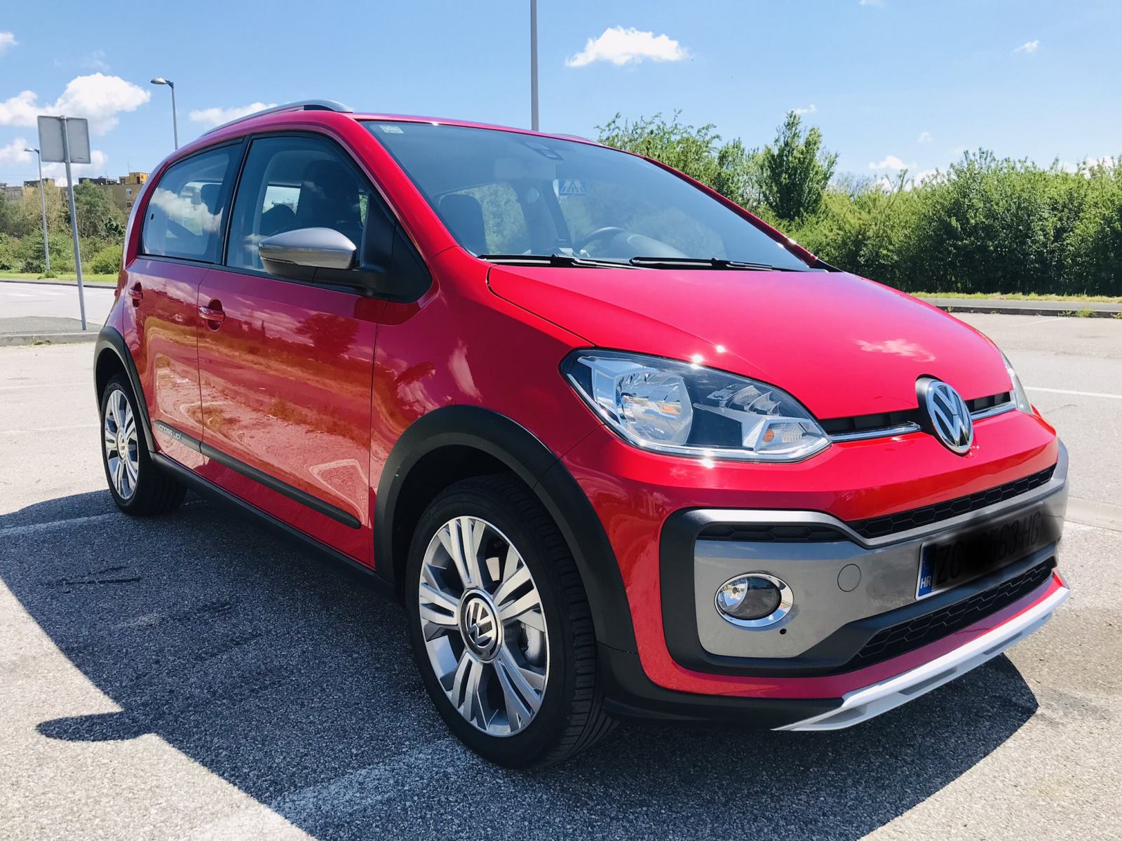 VW UP!! 1.0 tsi CROSS!!!!!!, 2018 god.