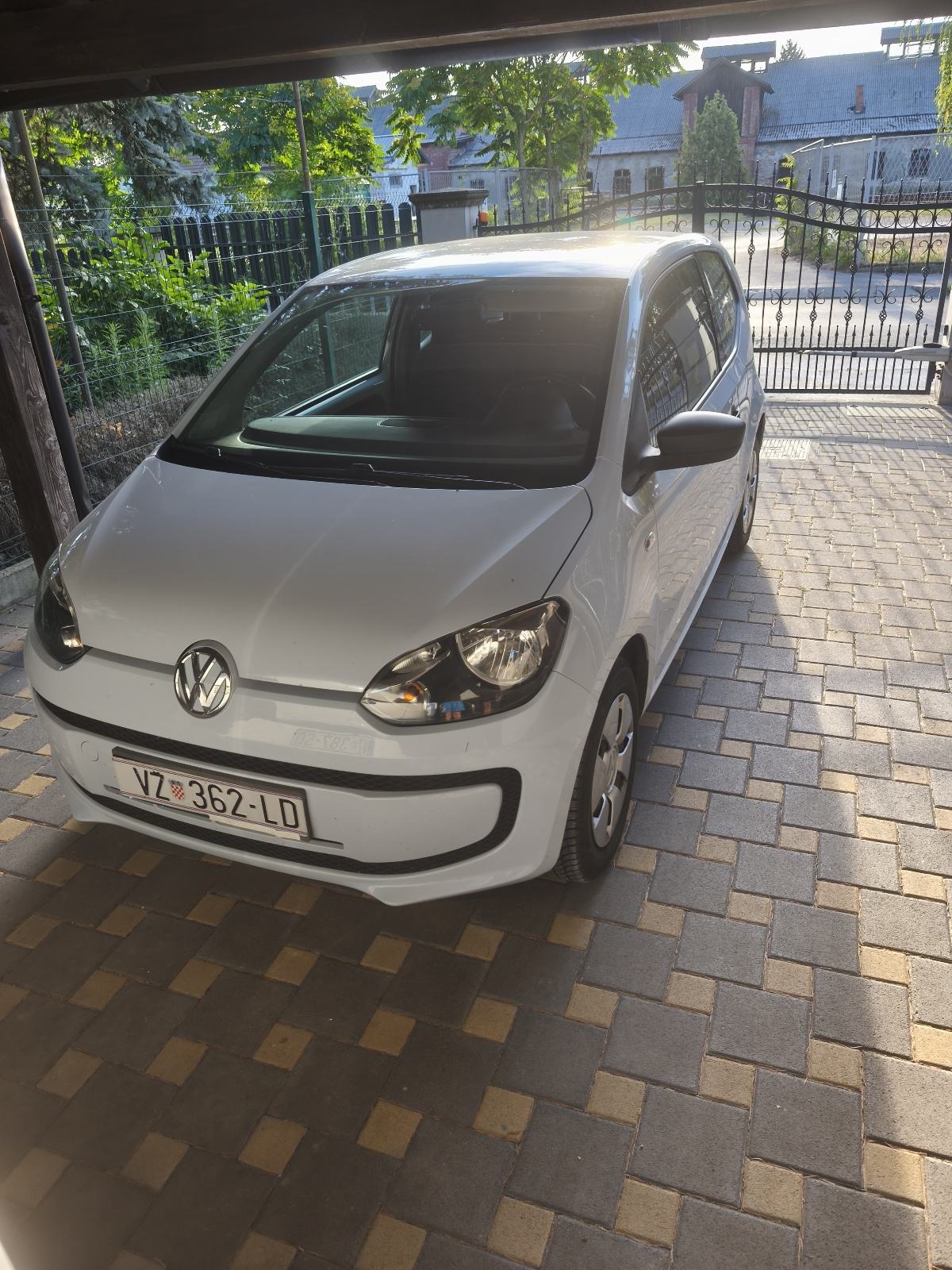 VW Up!, 2012 god.