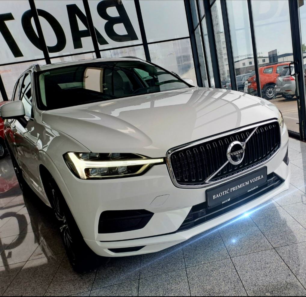 XC60 D4 AWD AUTOMATIC MOMENTUM, 2018 god.