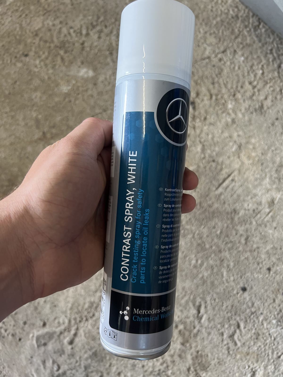 Mercedes Contrast Spray (Crack Test) A0009890359