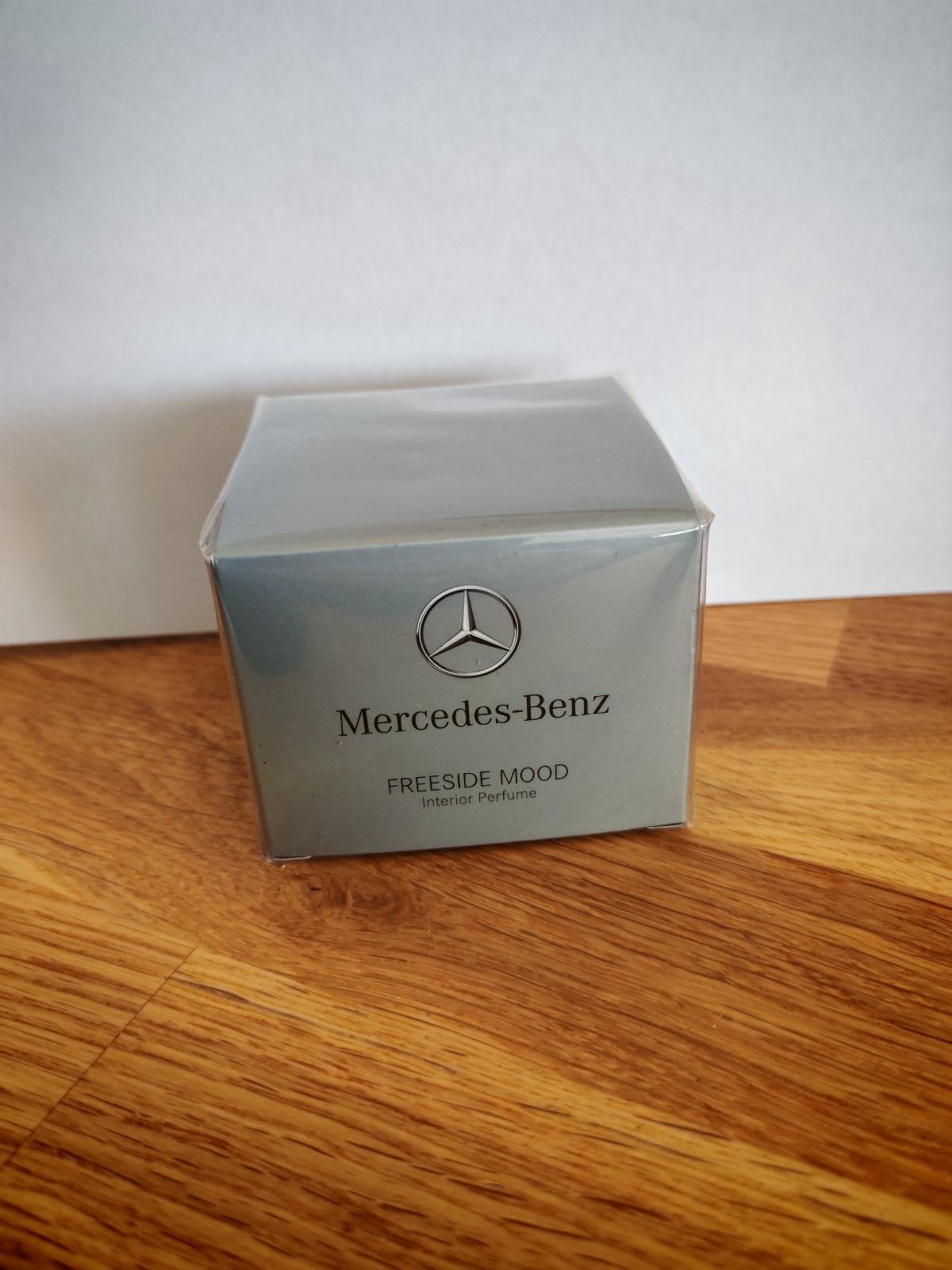 Mercedes parfem za auto