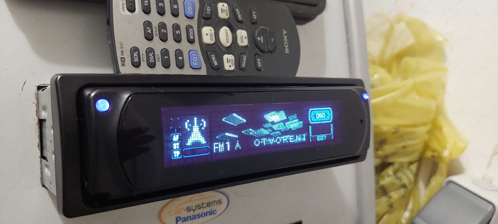 AUTORADIO SONY CDX-M8800 BLACK PANEL