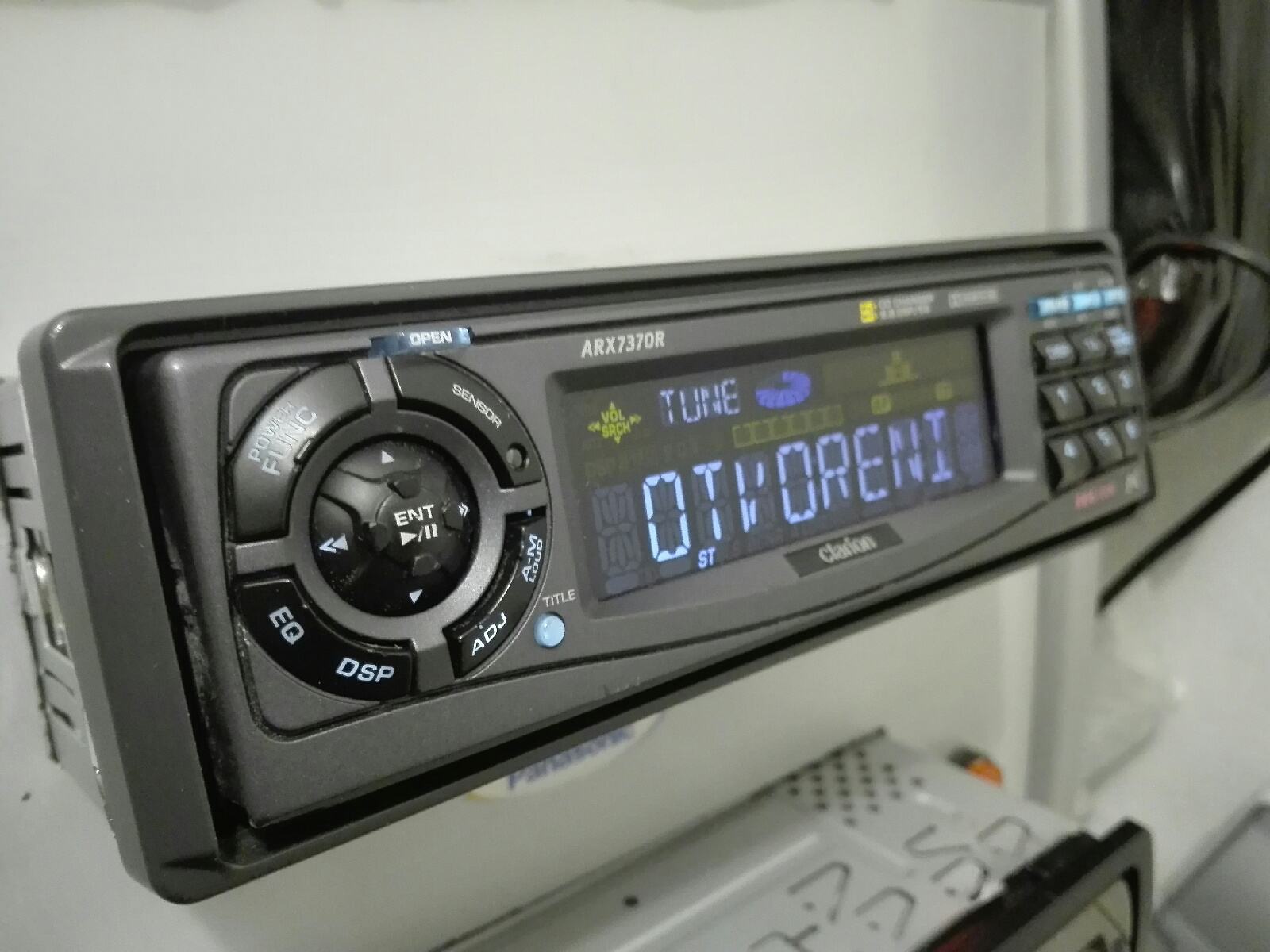 AUTORADIO CLARION ARX-7370R