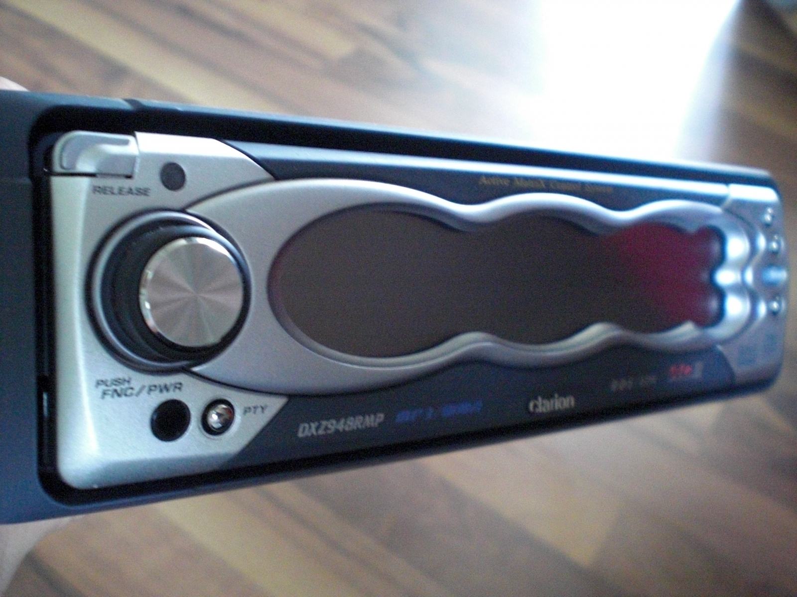 CLARION DXZ 948 RMP TOUCH SCREEN
