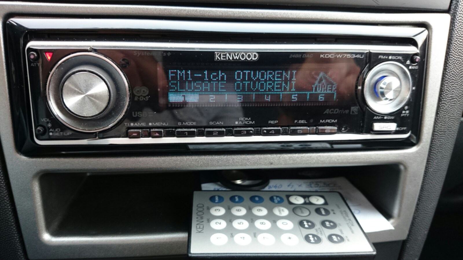 Kenwood autoradio KDC-W7534U mp3, usb, daljinski, 24bit dac, Alfa 147