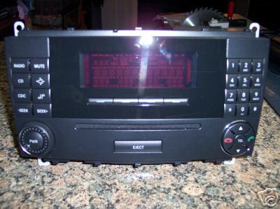 MERCEDES CD PLAYER