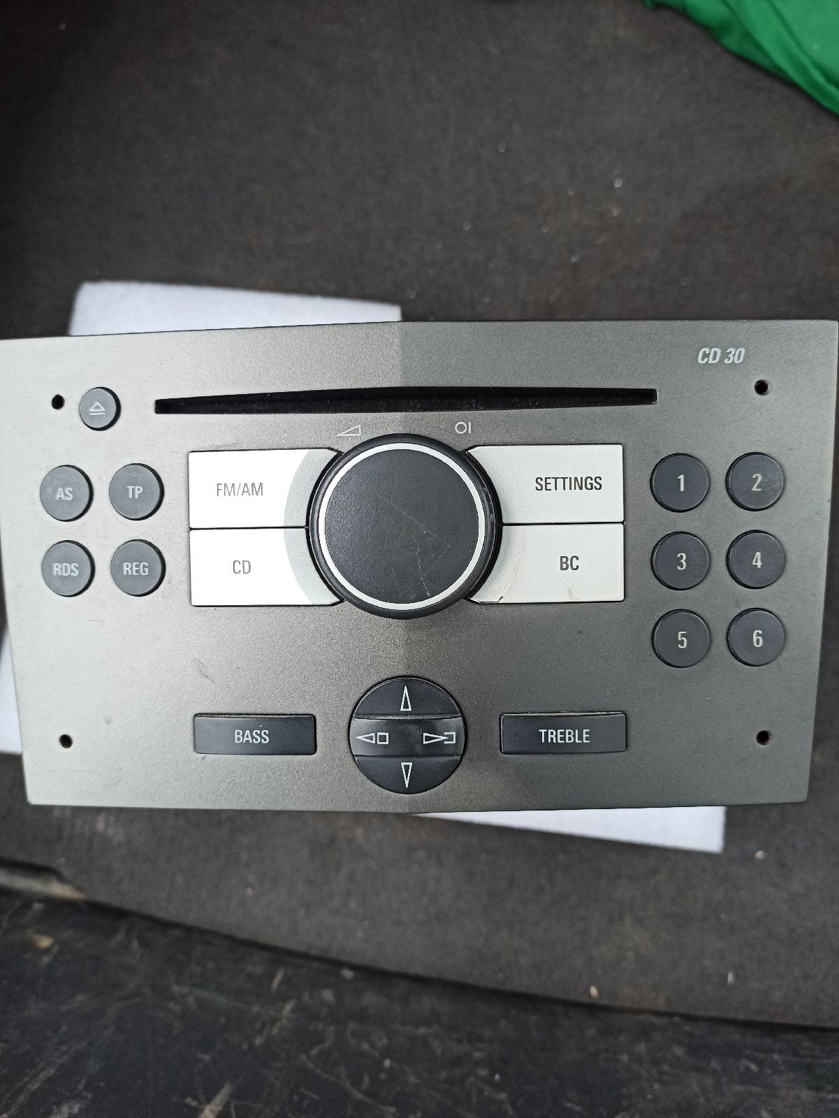 Radio za opel cd 30