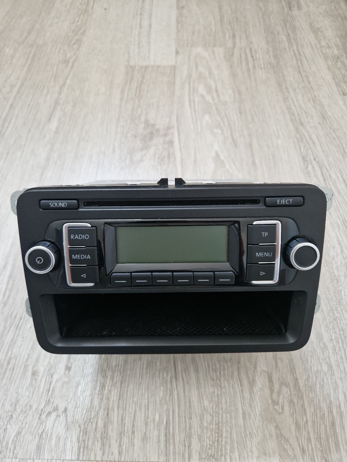 VW Radio RCD 210 MP3 original Polo 6r 09-14,Caddy