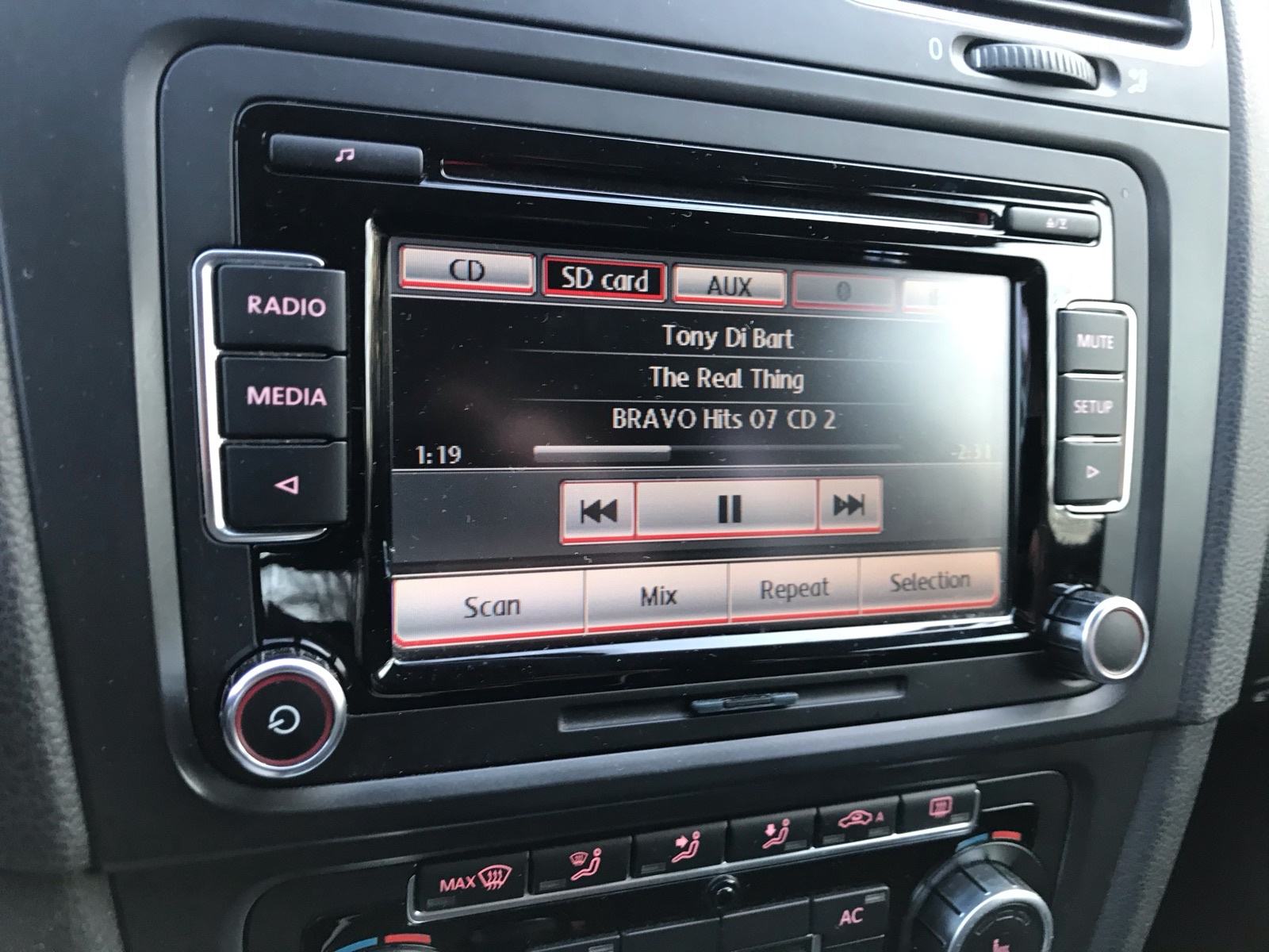 VW RCD 510 Delphi, USB, SD Card, 6 CD Changer