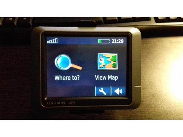NAVIGACIJA GARMIN NUVI 300