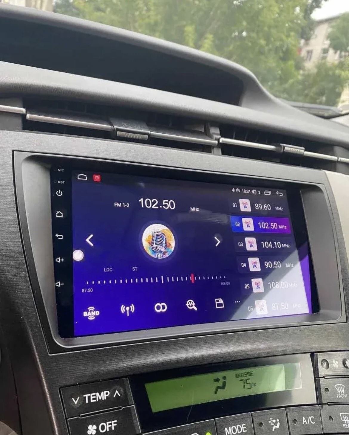 Toyota Prius 2009-2015 Android Multimedija Navigacija Radio 2GB
