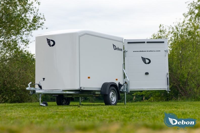 Prikolica DEBON BOX ROADSTER 255