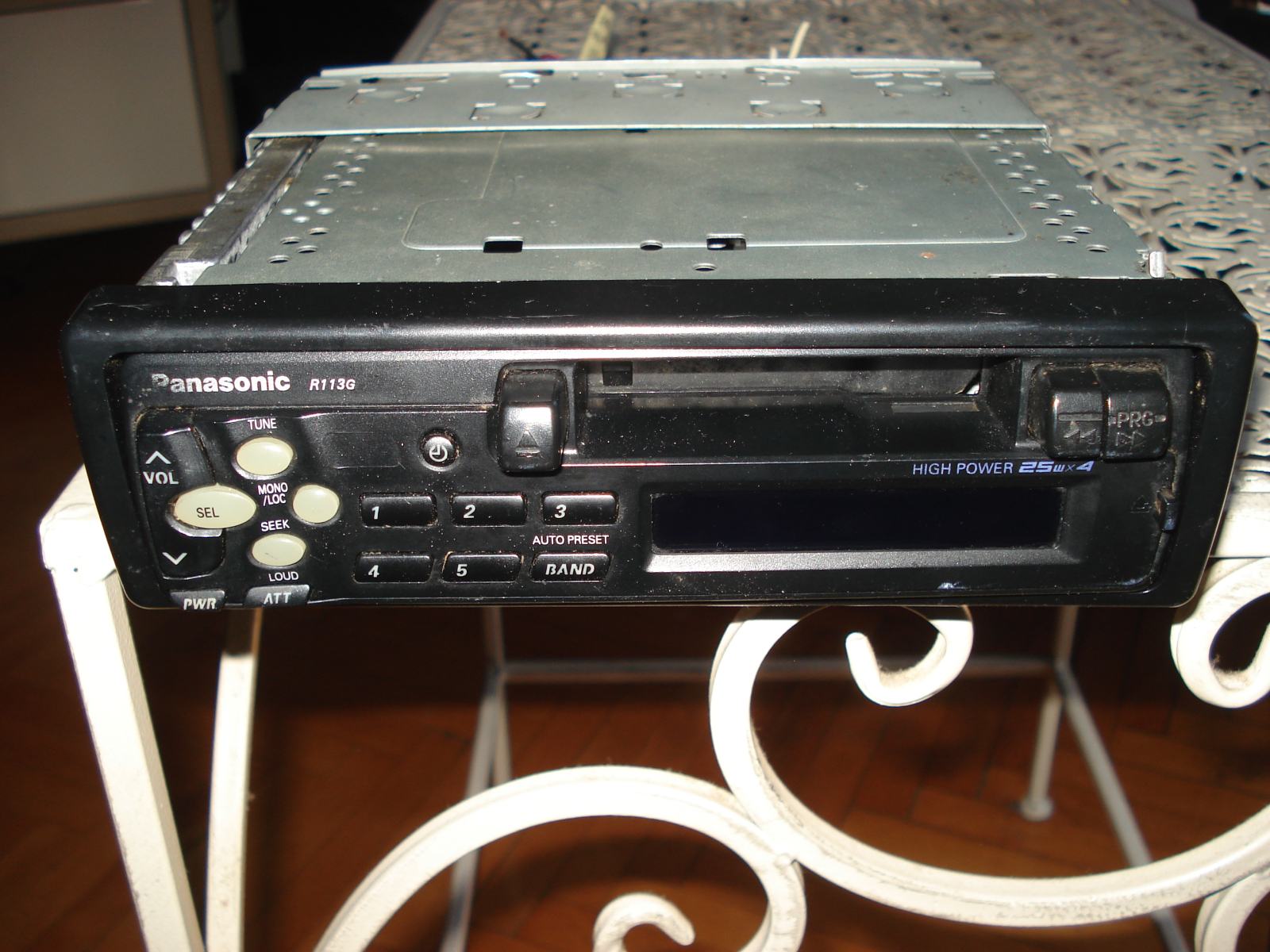 Panasonic R 113 g