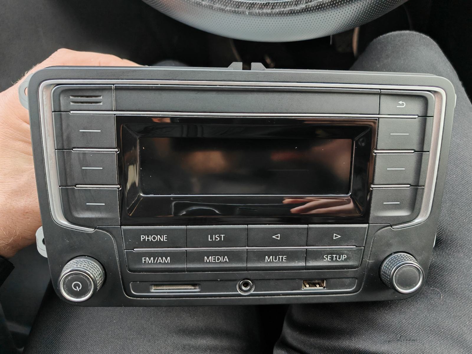 VW Radio (original)