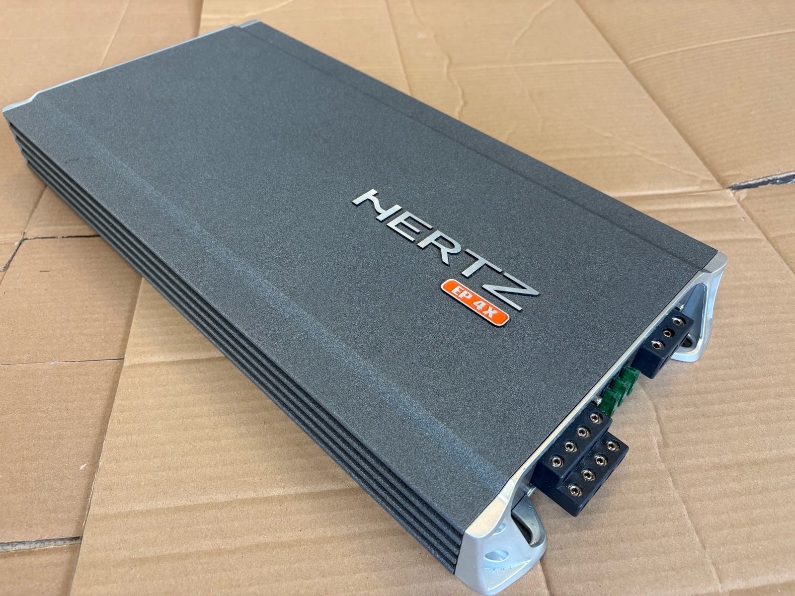 Auto pojačalo HERTZ. EP 4X 4 kanala