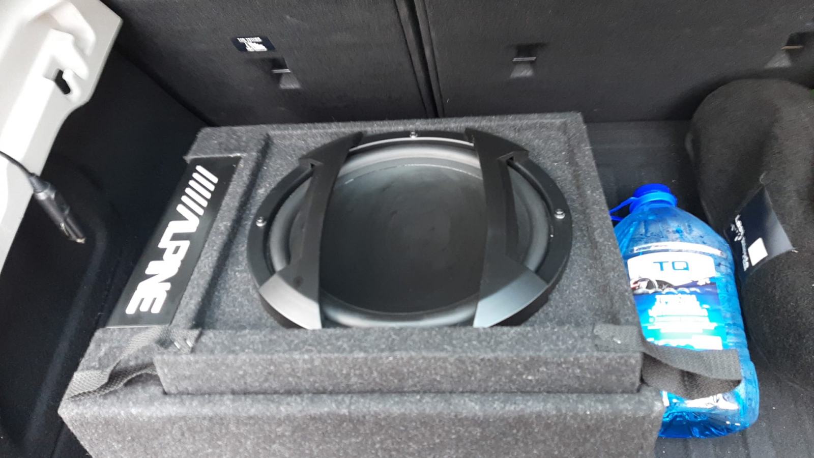 SUBWOOFER ALPINE SWD-355 12 (30cm) Bass Box 550W Max Power