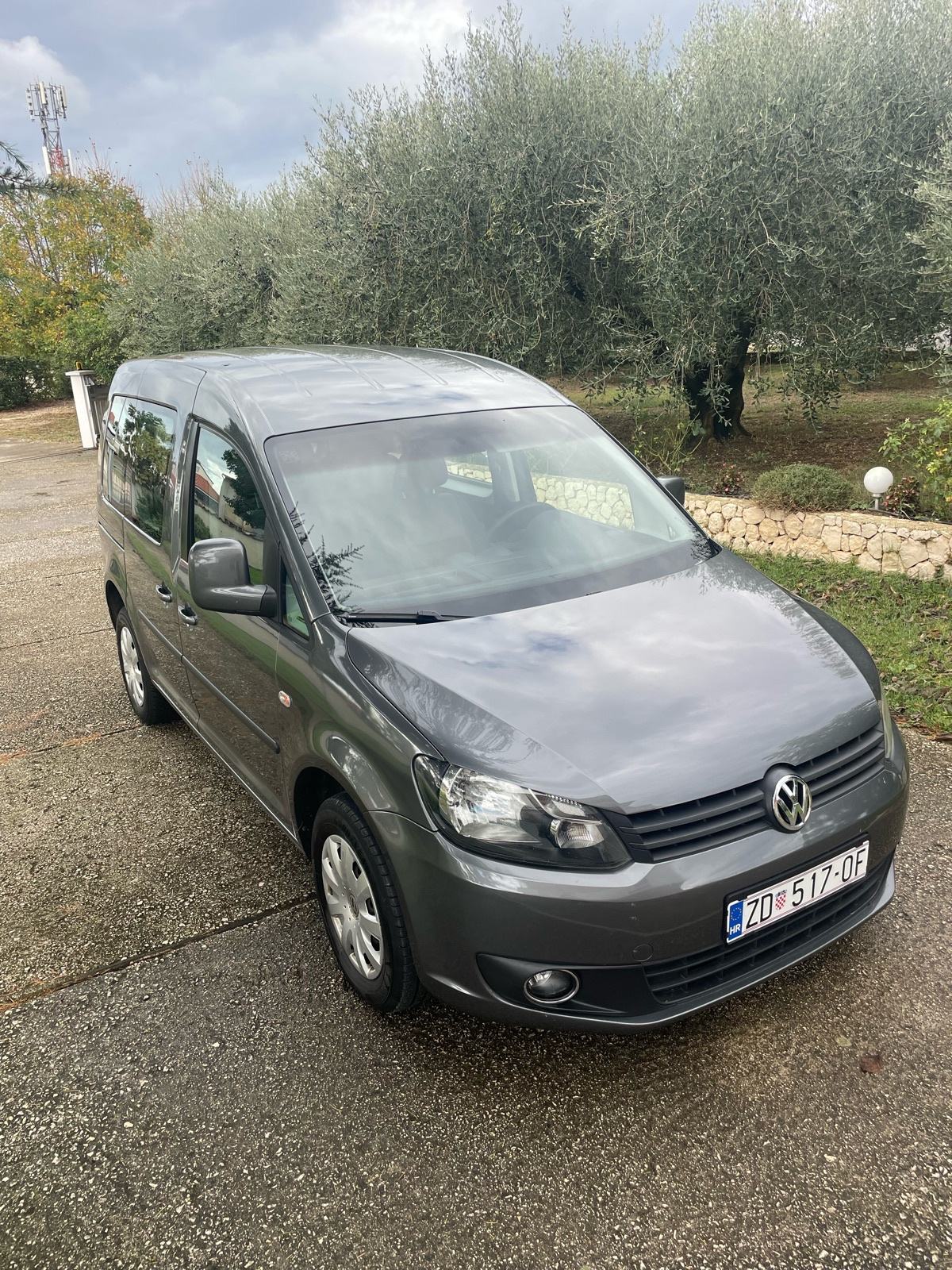 Vw Caddy Bj 2011