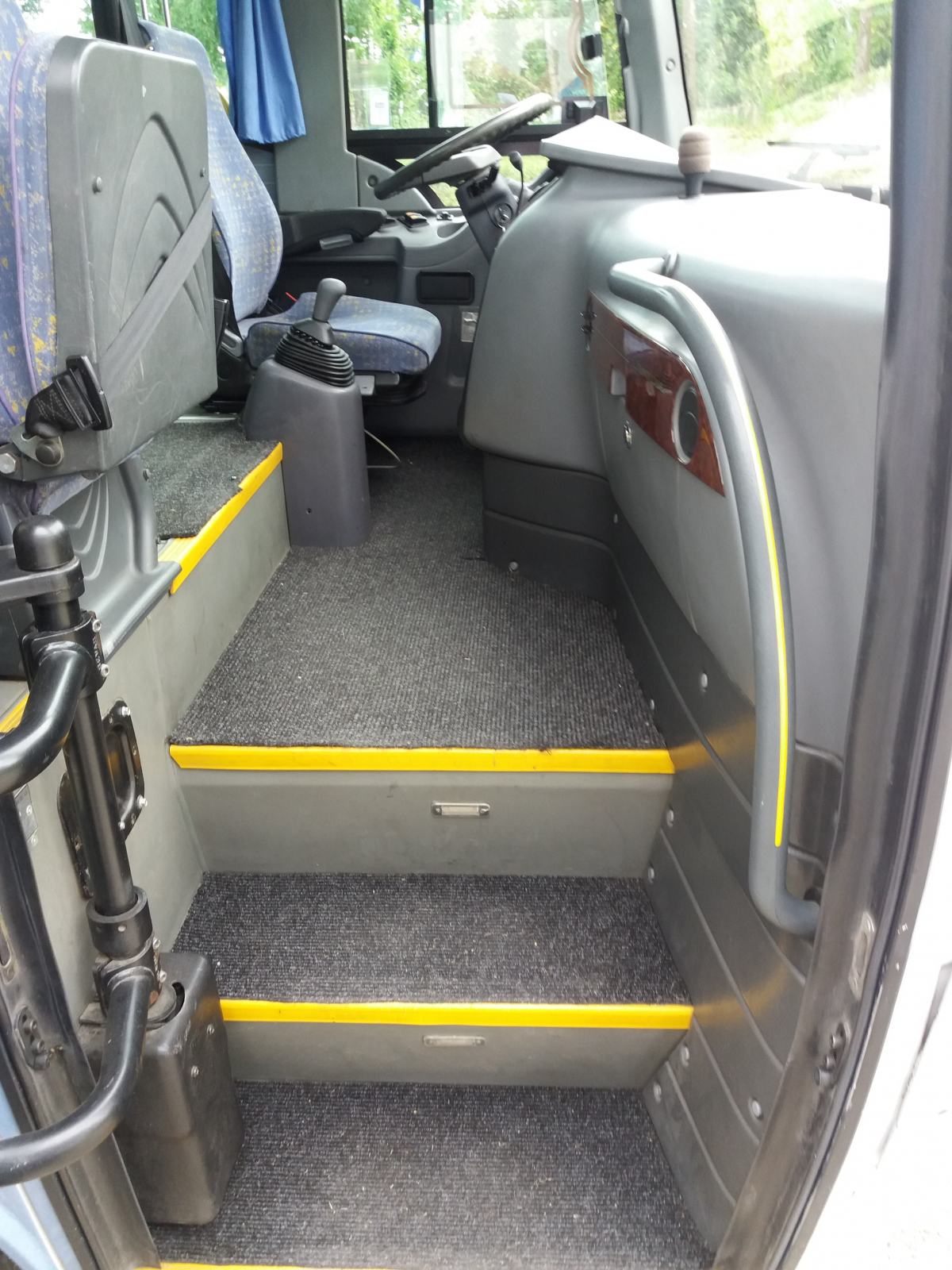 ISUZU TURQUOISE Q-BUS 31, 2009 god.