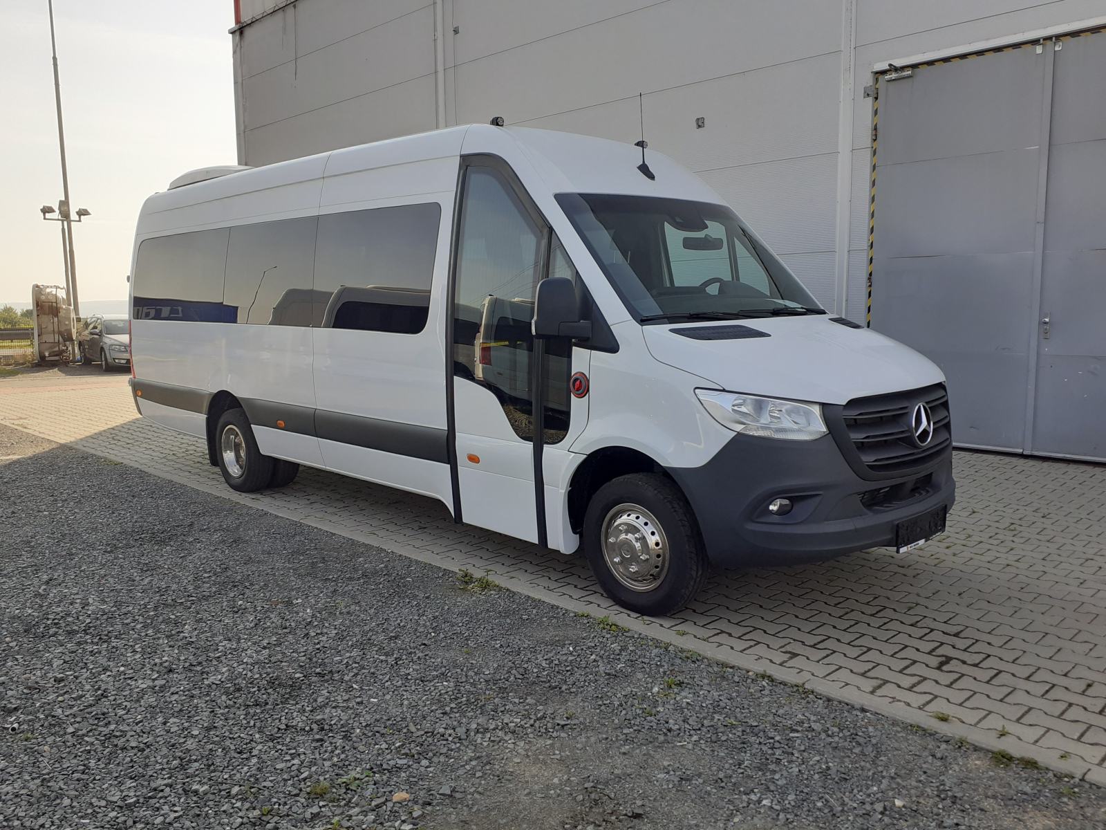 Mercedes Sprinter 519 automatic 21sjedalo NOVO, 2025 god.
