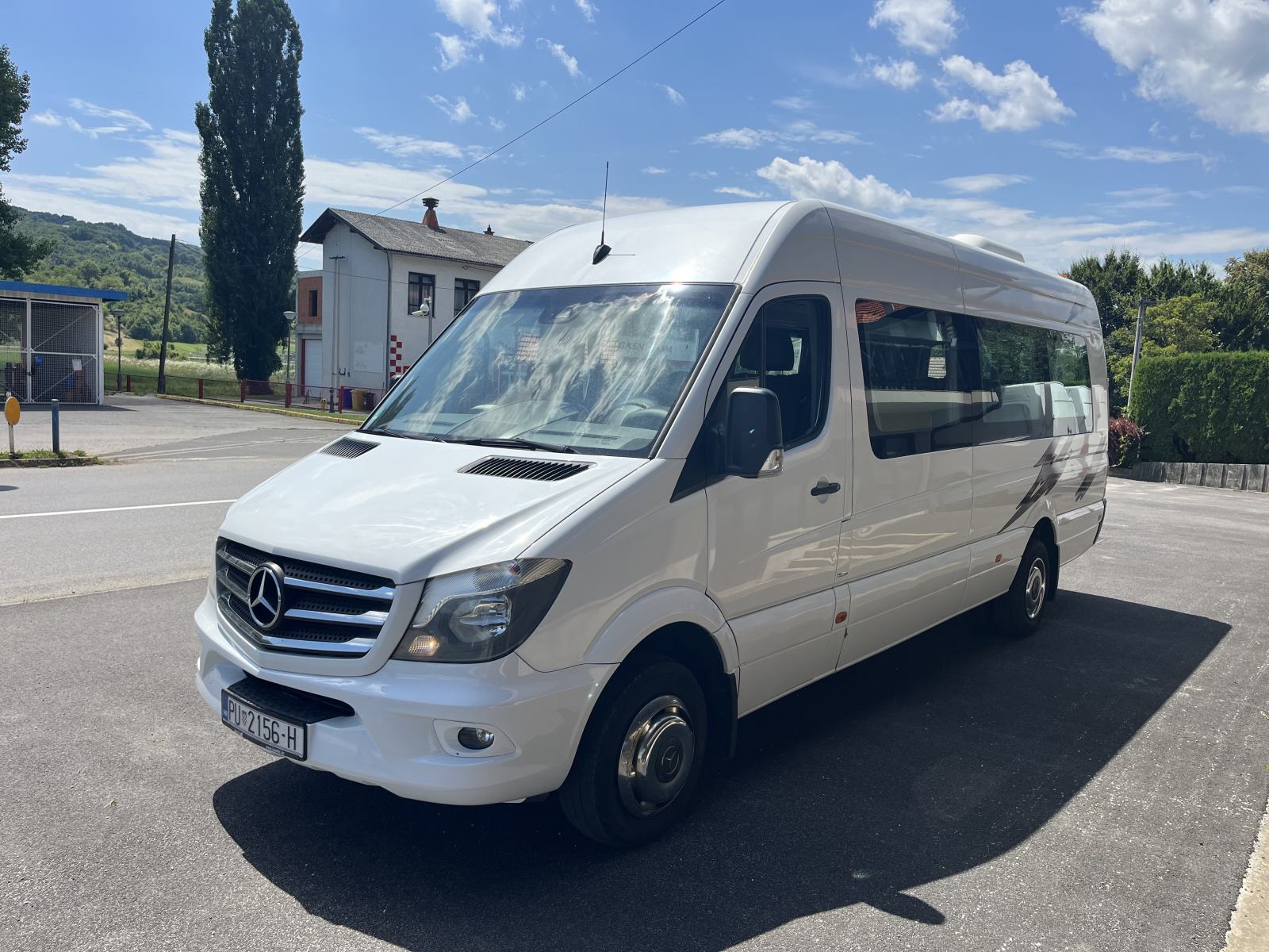 MERCEDES SPRINTER TRANSFER 45 19+1, 2016 god.