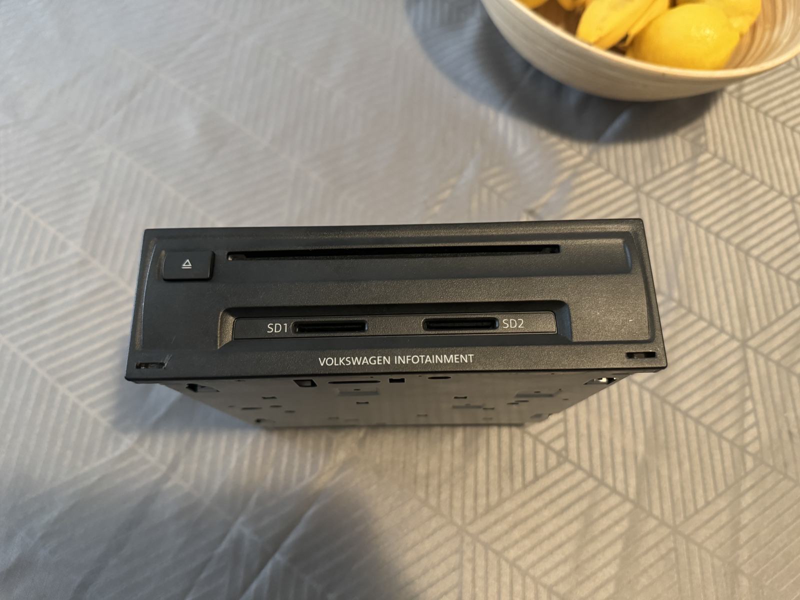 5G0035846A MIB1 Discover Media radio unit sa navigacijom