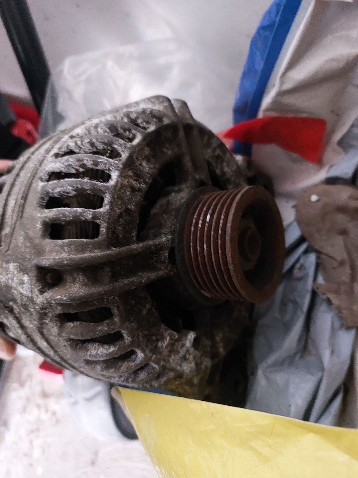Alfa 166 V6 alternator