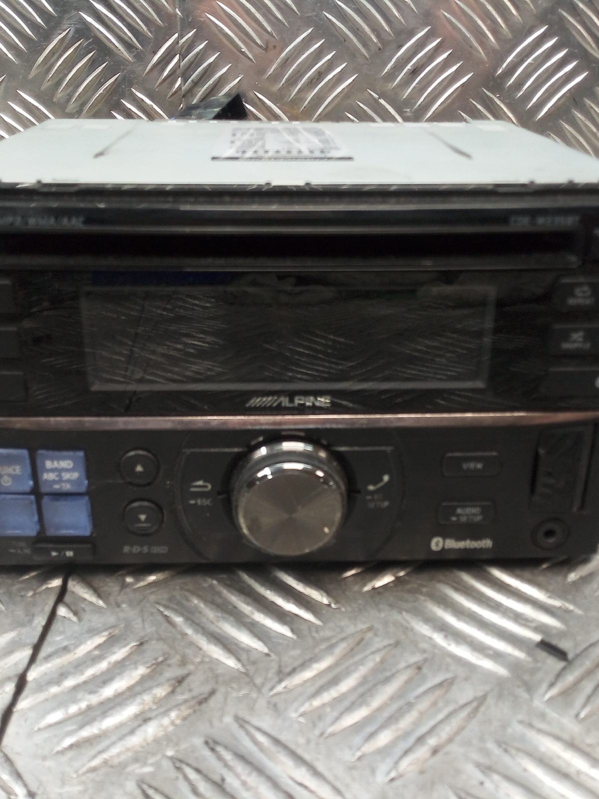ALPINE CDE-W235BT AUTORADIO MP3 PLAYER BLUETOOTH