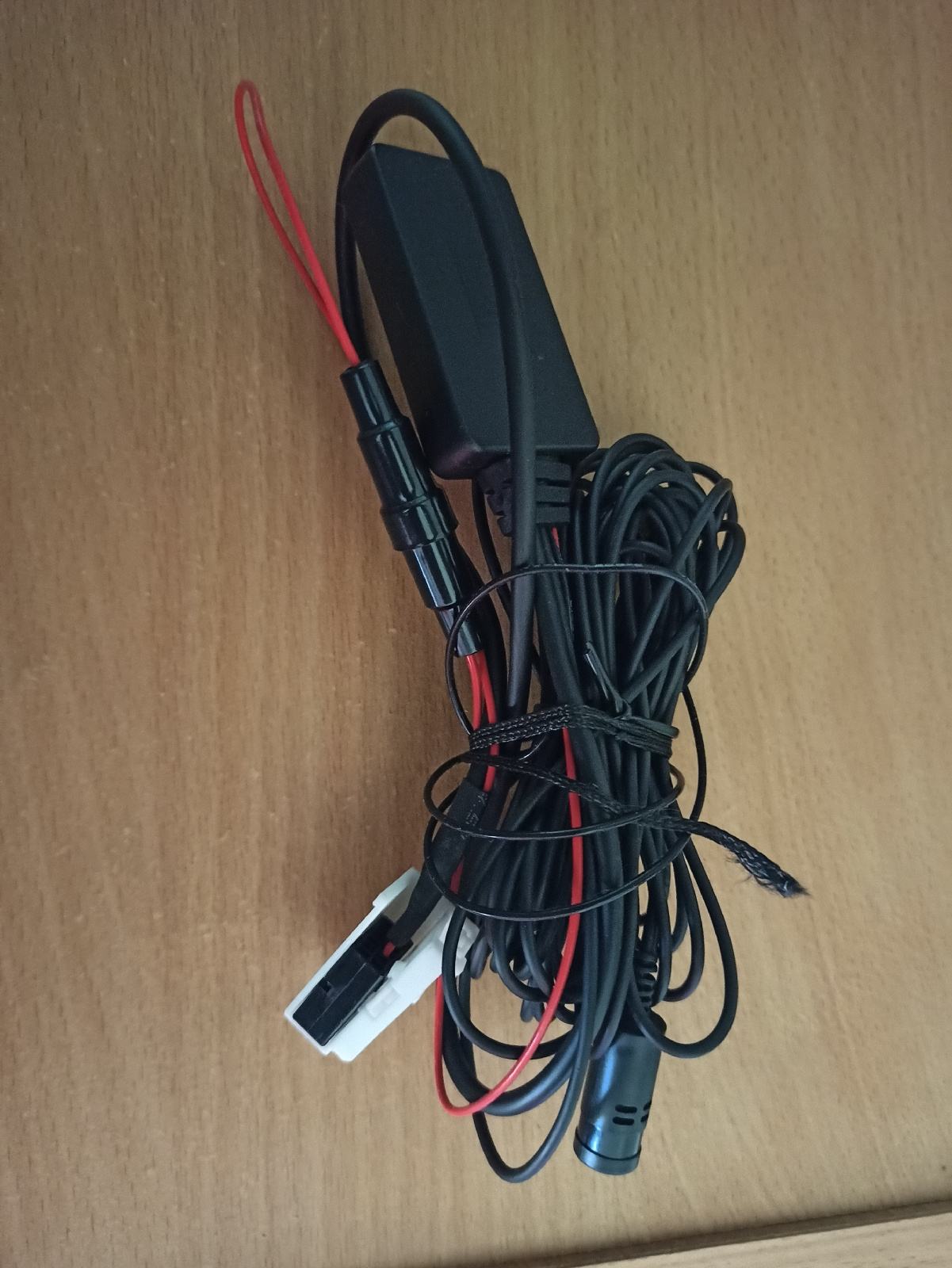 Bluetooth modul + mikrofon za VW/Škoda RCD 210 310 510 RNS 310 315 510