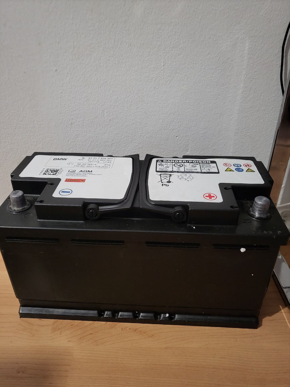 BMW AGM (START-STOP) akumulator 12V 90Ah 900A 160RC 900 CCA