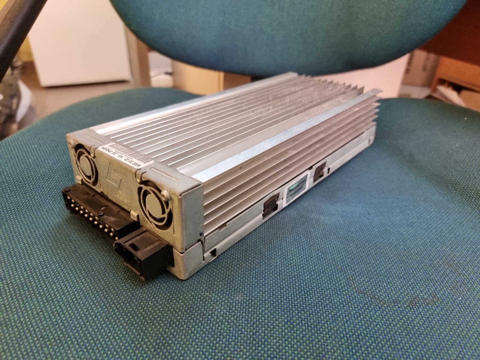 BMW E60 E63 E87 E90 Logic 7 pojačalo