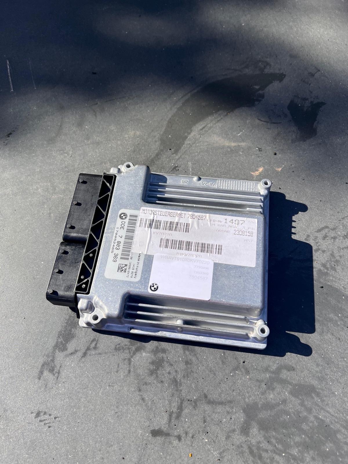 Bmw ECU motora M57 E90 E91 E92 7803369