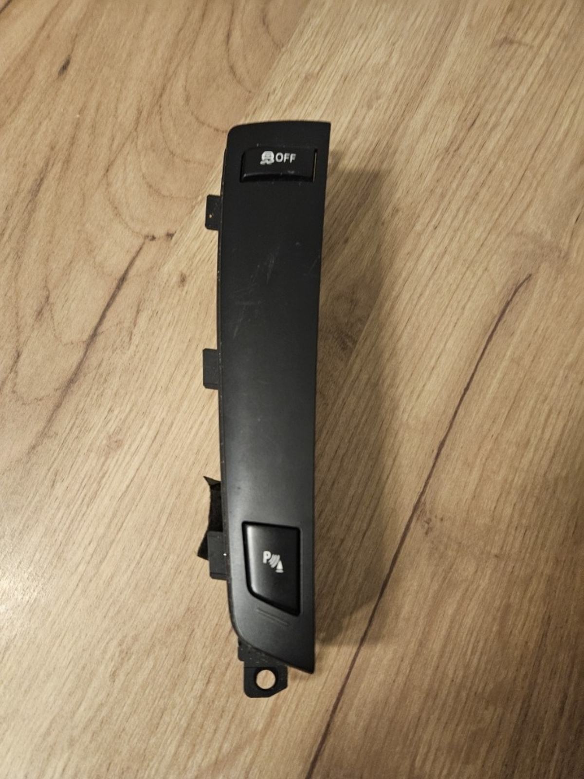 BMW F10 F11 CENTER CONSOLE PARK ASSIST PDC TIPKA 9202927