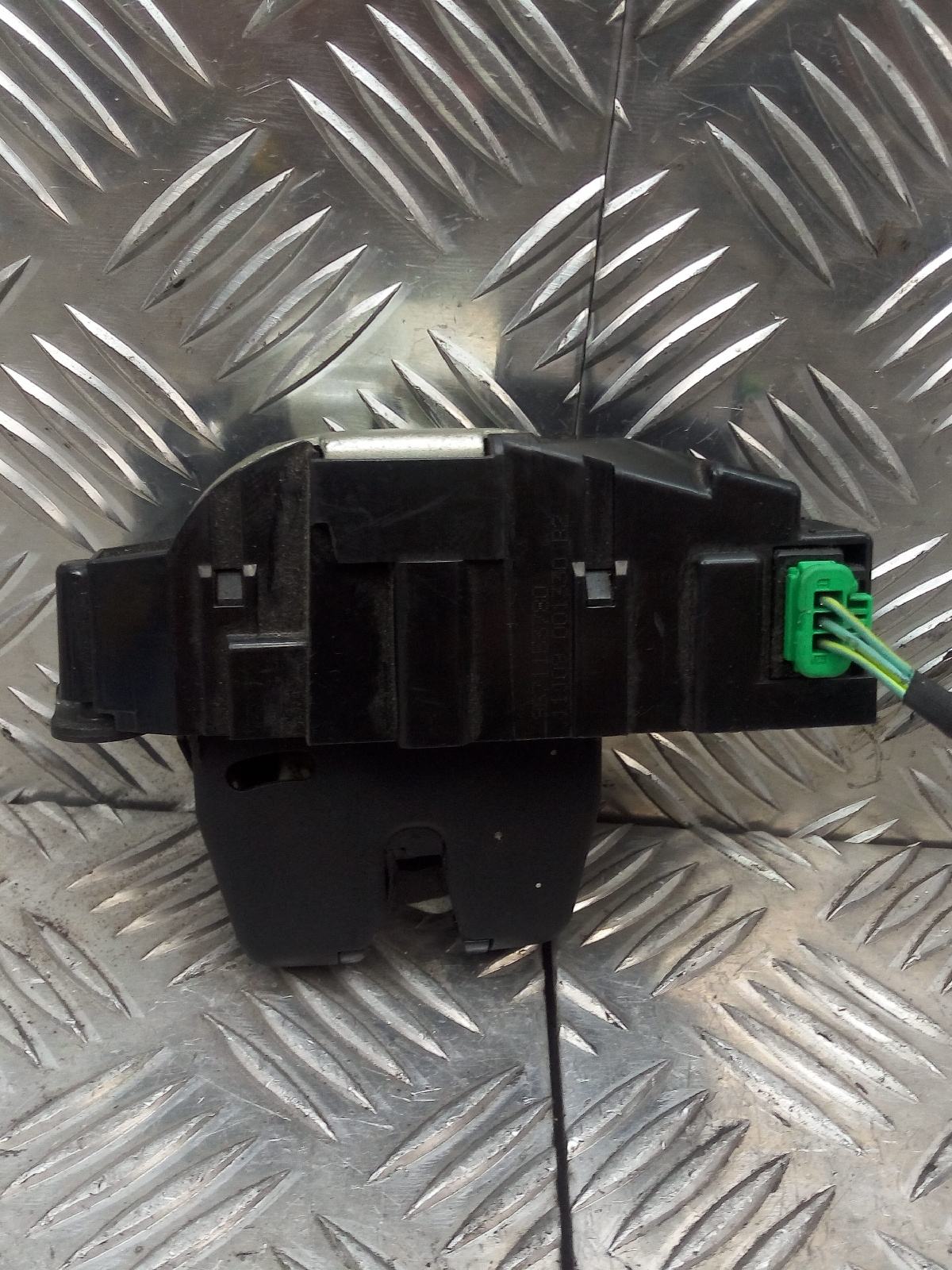 CITROEN C3 C4 PICASSO C5 3 PEUGEOT 207 BRAVA VRATA BUNKERA 9671153780
