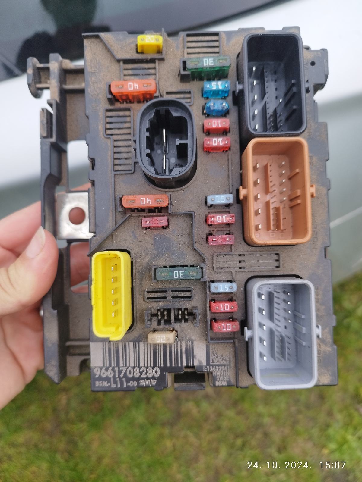 Citroen , Peugeot bsm L11