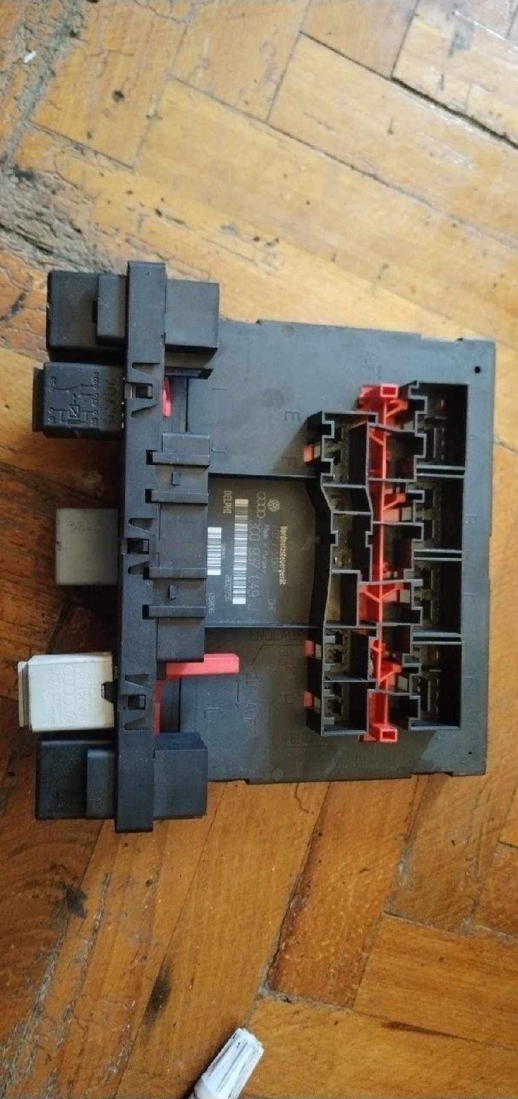 Comfort modul passat b6 3c0937049j