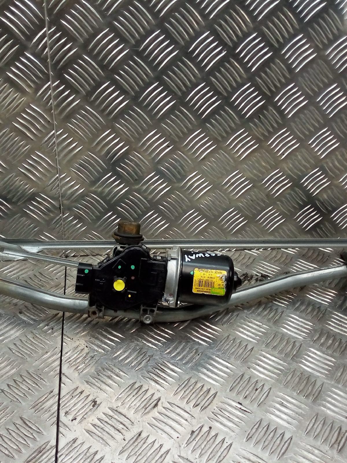 DACIA SANDERO 2 STEPWAY LOGAN POLUŽJE ŠKARE BRISAČA MOTORIĆ 288004410R