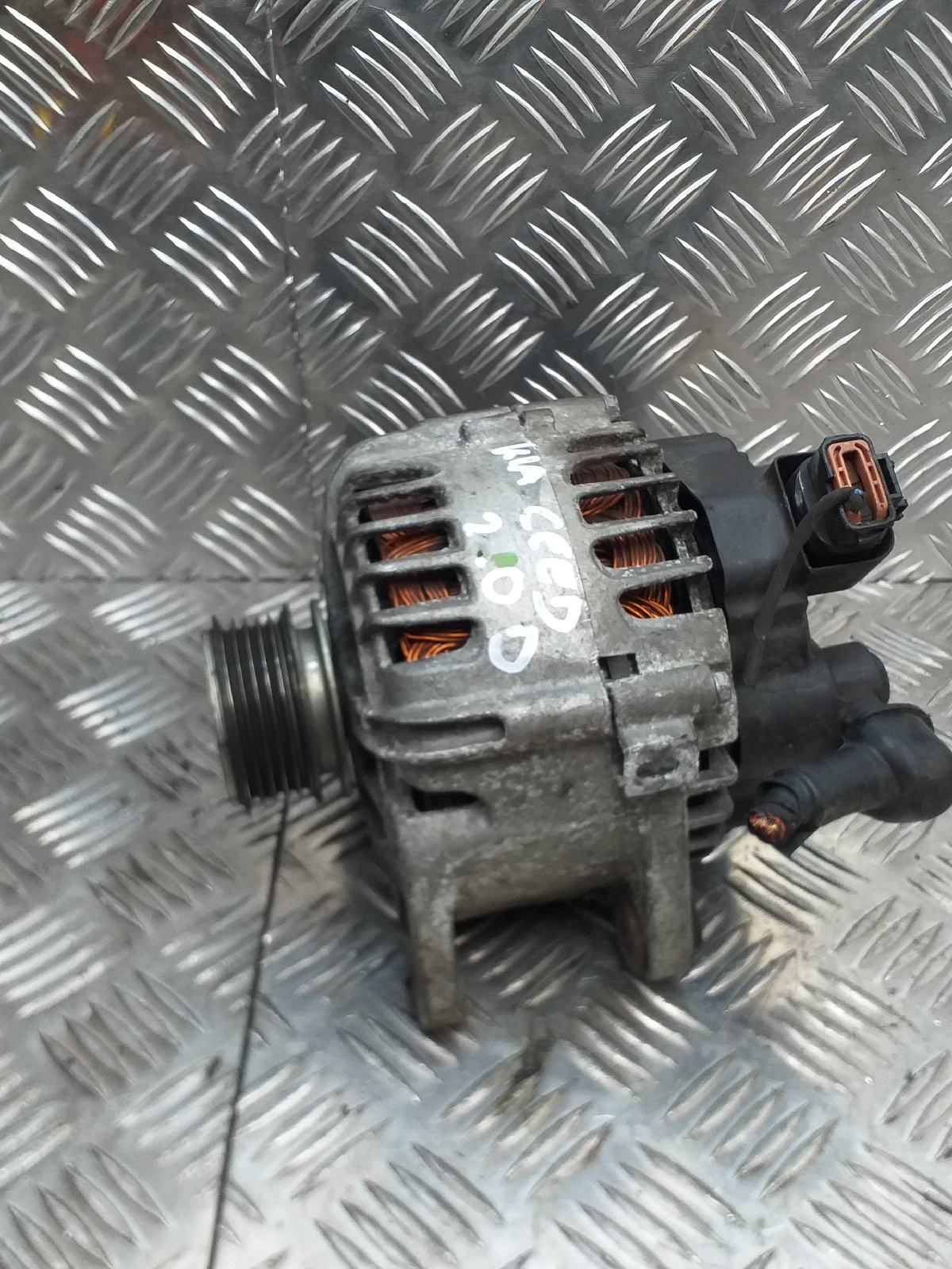 KIA CEED HYUNDAI I30 1.6 2.0 CRDI ALTERNATOR 120A TG12C033 373002A500