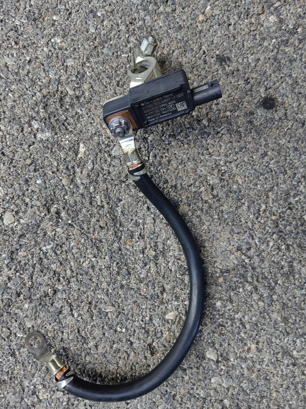 Klema, Mercedes Benz senzor akumulatora A0009056407