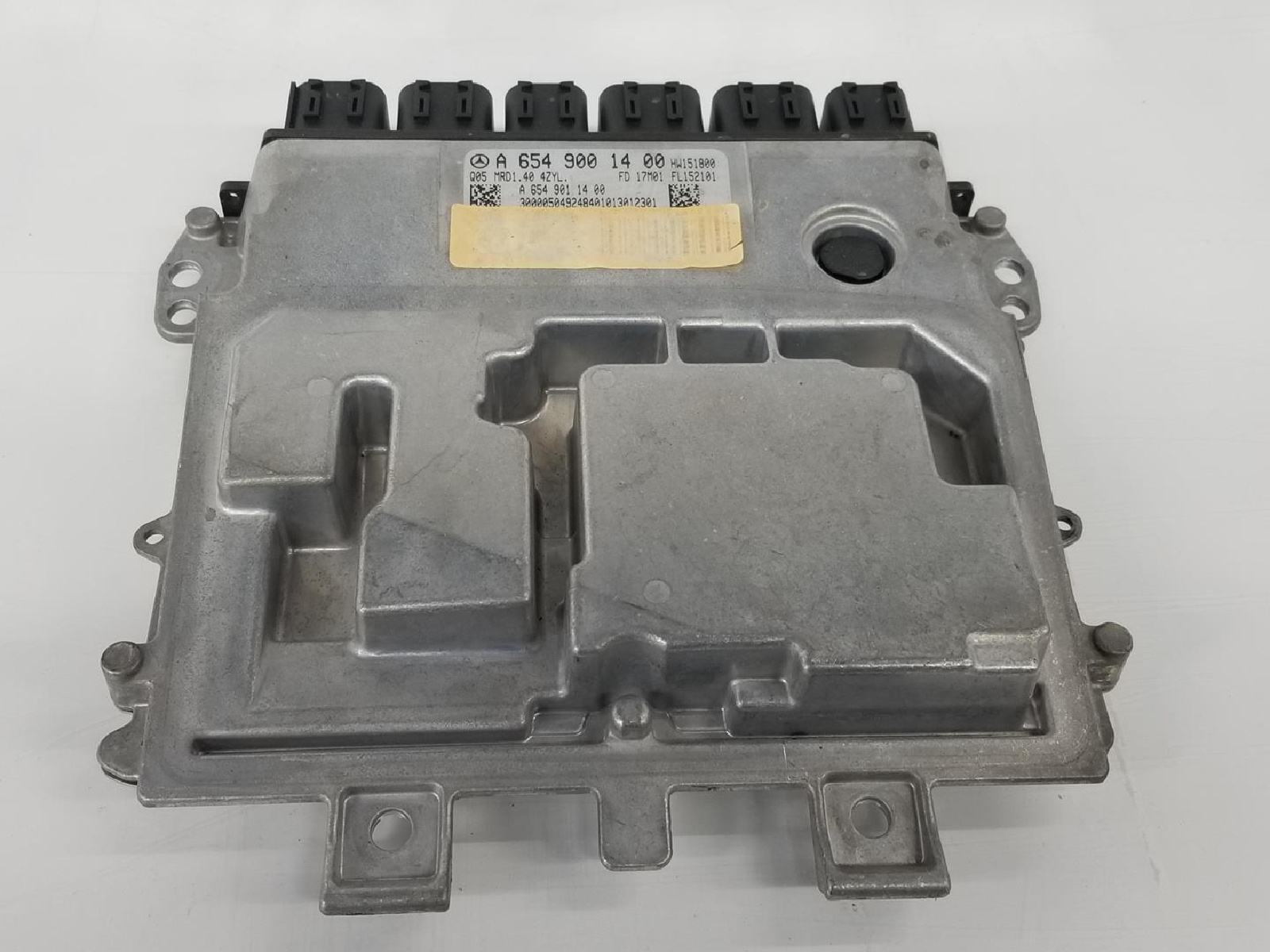 KOMPJUTE MOTORA A6549001400 A6549011400 MERCEDES E CLASS (W213) 2016-