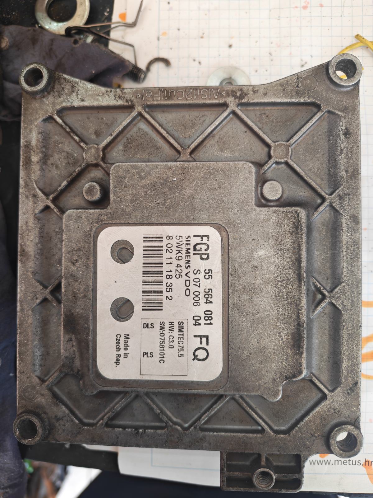 Kompjuter motora 1.8xer opel Vectra, astra, zafira