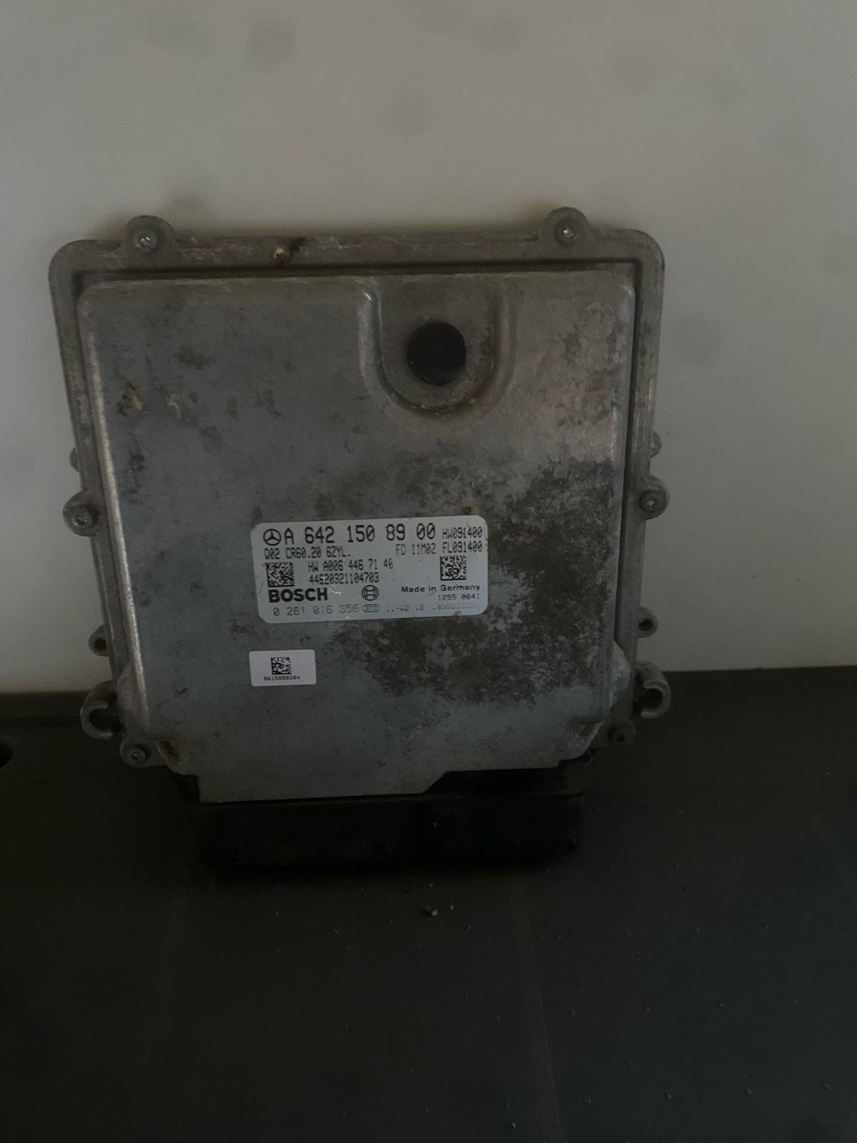 Mercedes om642 V6 kompjuter motora A 642 150 89 00