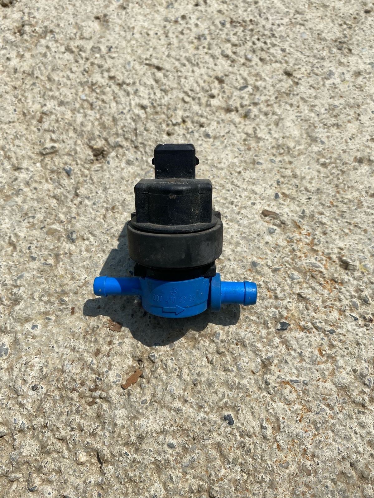 Mercedes vakuum ventil 0004703693