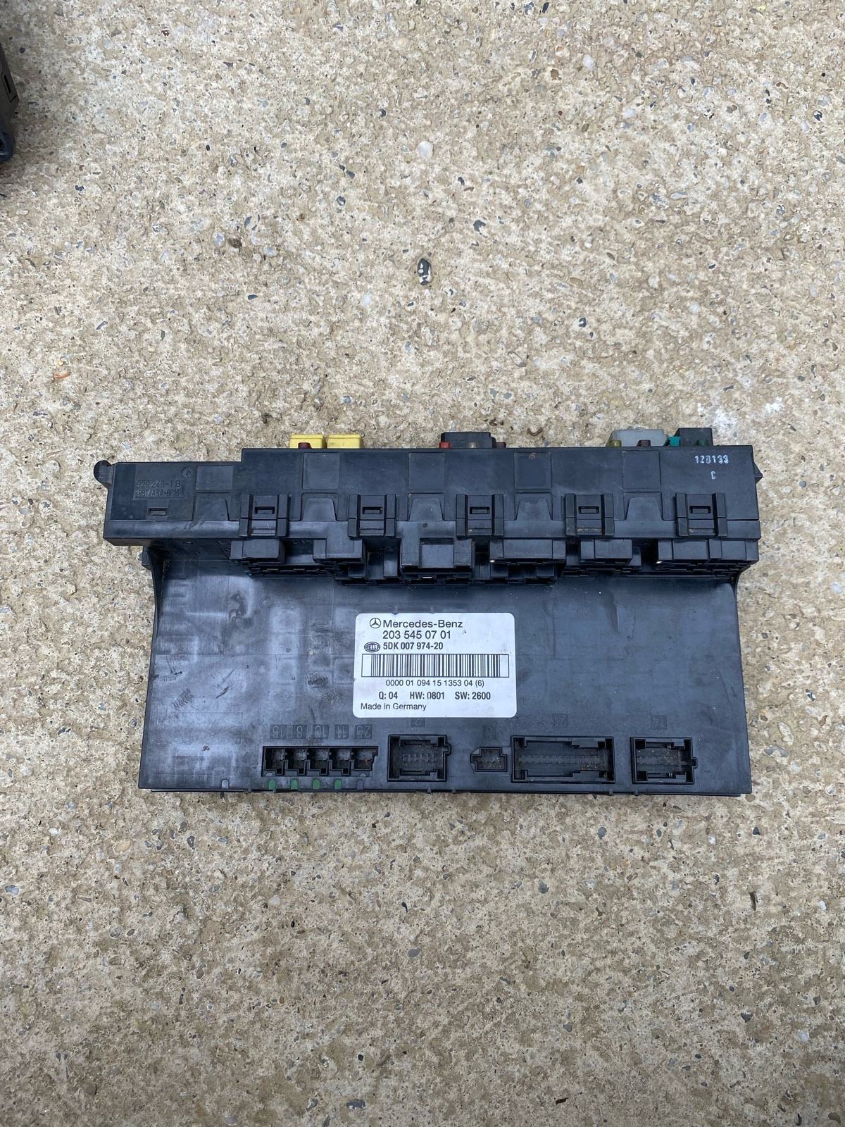 Mercedes w203 C klasa zadnji sam modul 203 545 07 01