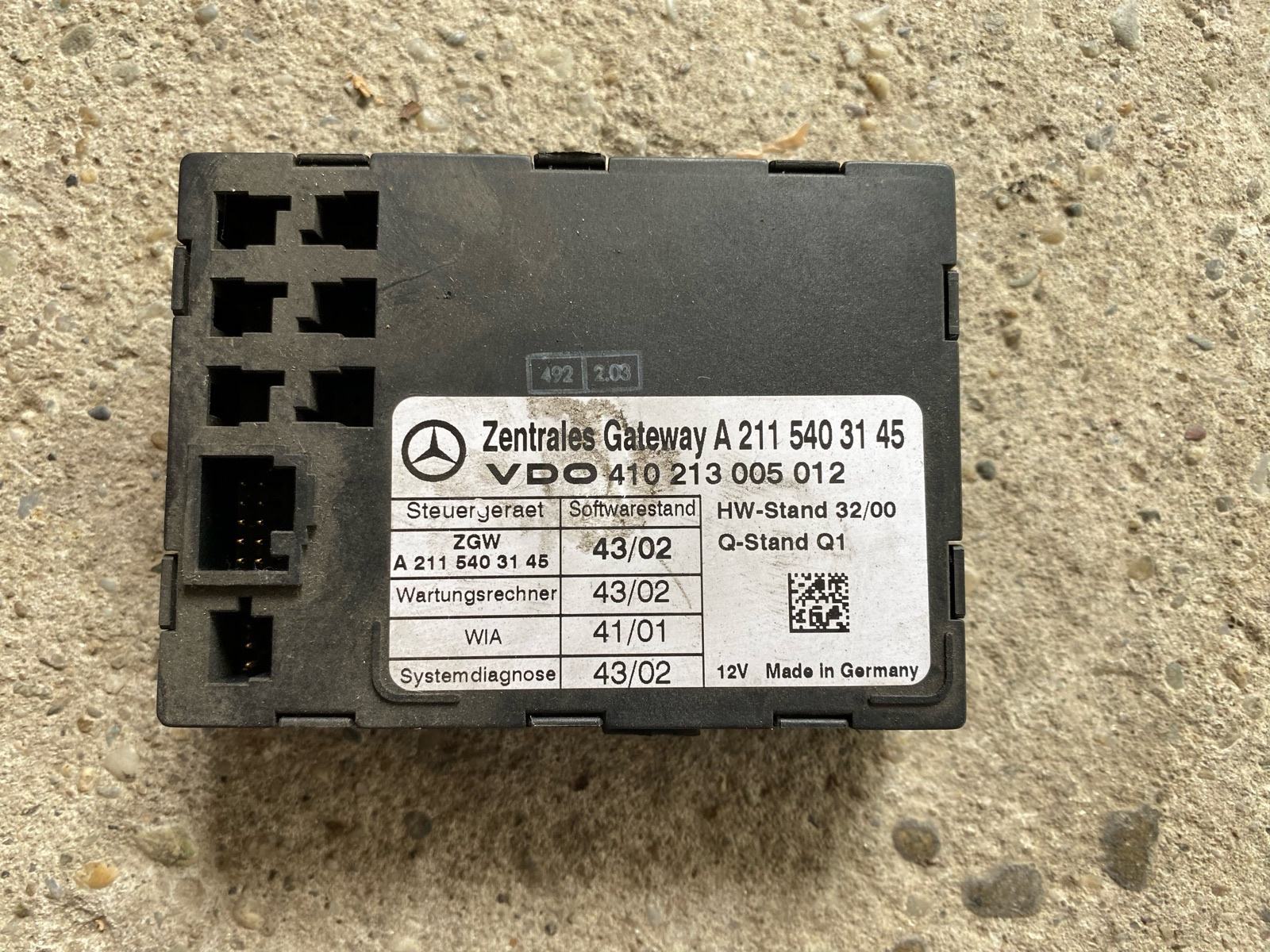 Mercedes w211 modul central gateway A211 540 3145